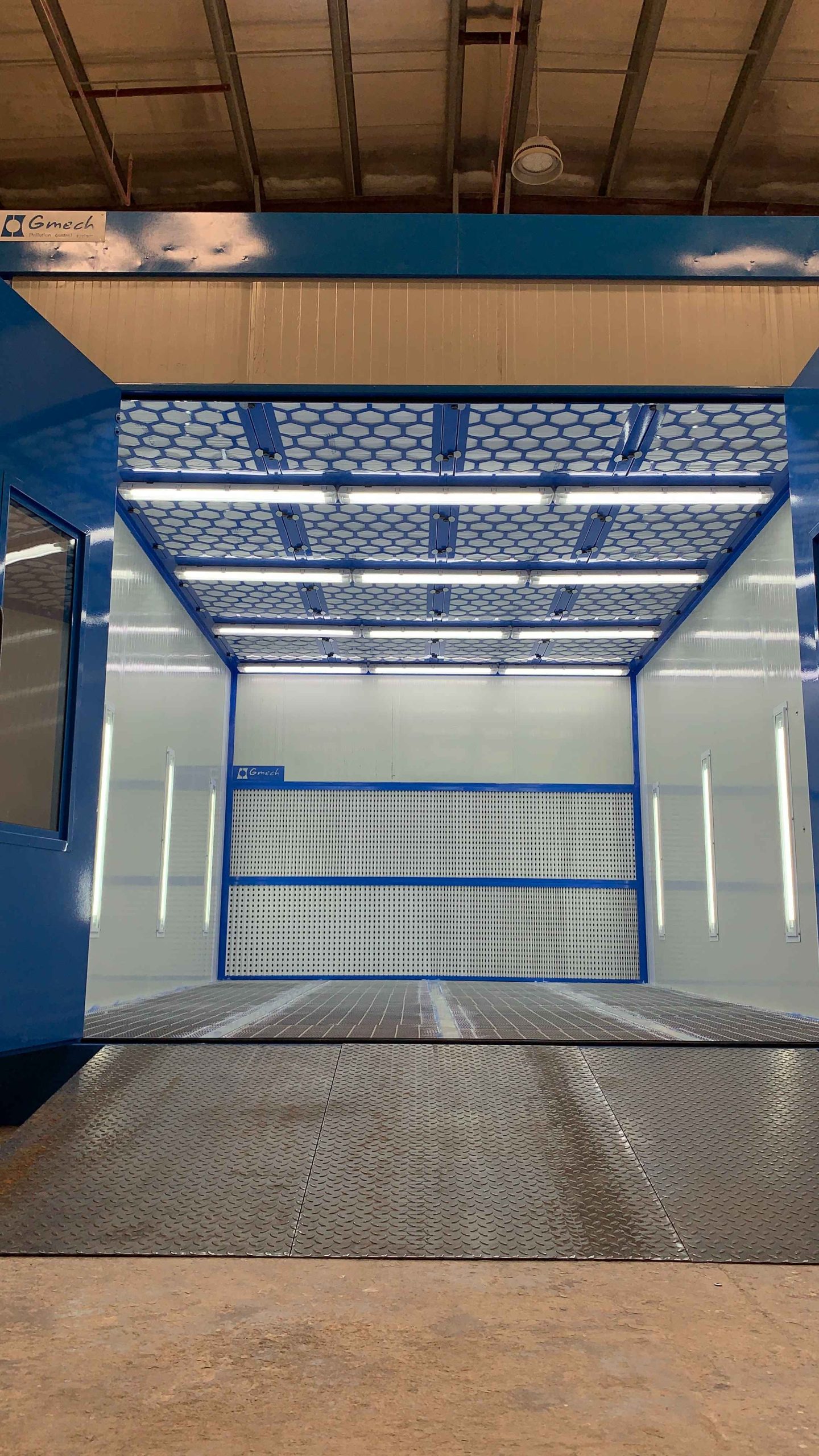PRESSURIZED DOWN +SIDE DRAFT SPRAY BOOTH - ALQUOZ DUBAI-UAE ...
