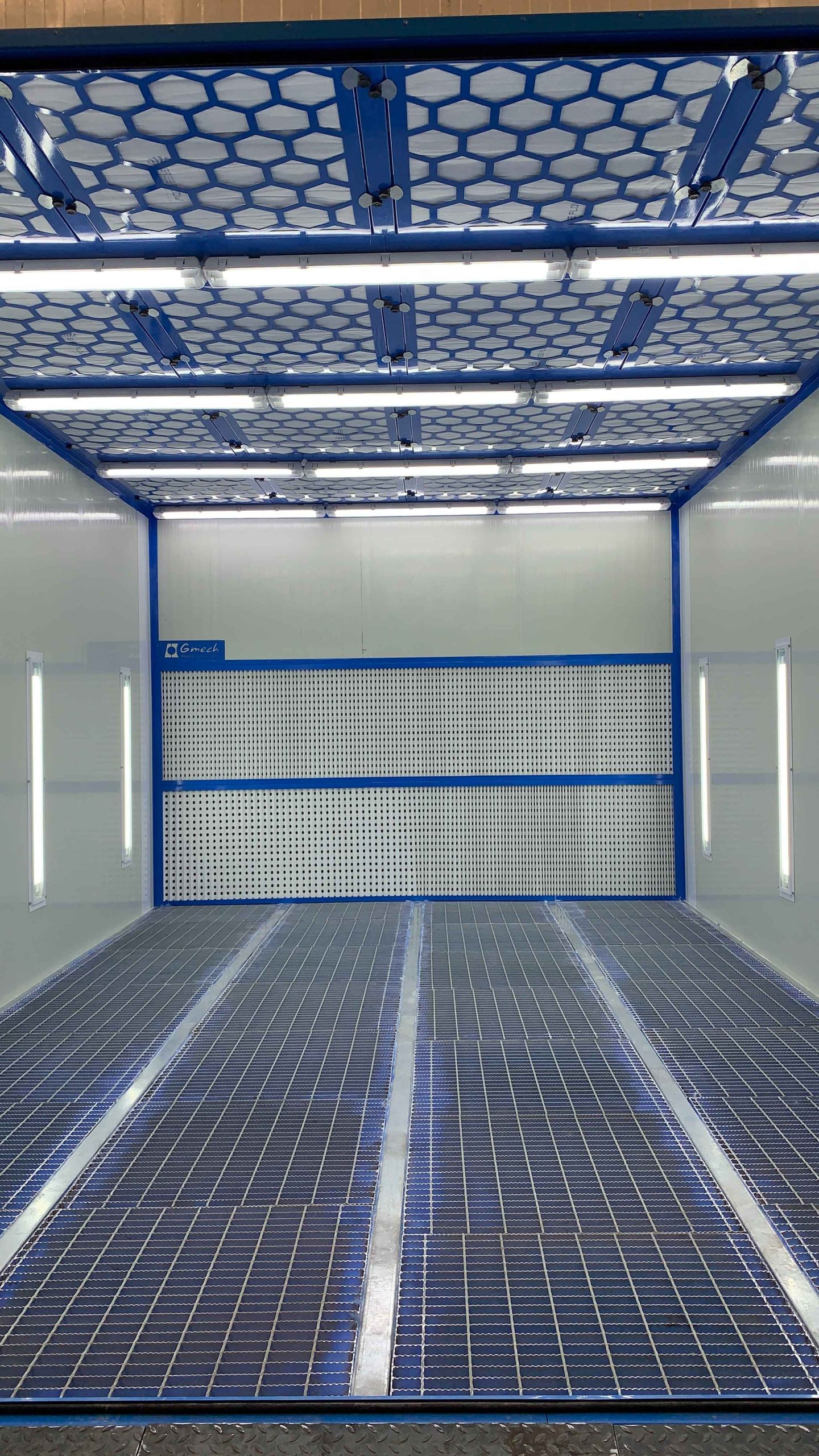 PRESSURIZED DOWN +SIDE DRAFT SPRAY BOOTH - ALQUOZ DUBAI-UAE ...