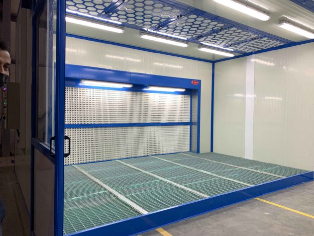 PRESSURIZED MANUAL SPRAY BOOTH SYSTEMS -RAS AL KHAIMAH - Gmechmiddleeast